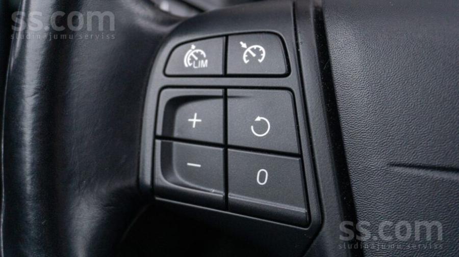 Volvo S60 2013 Rīga, ar dzinēja tilpumu 1.60 L un nobraukumu 131 tūkst. km par 3990 €, foto 18 vietnē AUTOMOTO.COM.LV