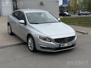 Вольво С60 2013 в Рига, объемом двигателя 2.00 л и пробегом 307 тыс. км за 4500 €, фото 3 на AUTOMOTO.COM.LV