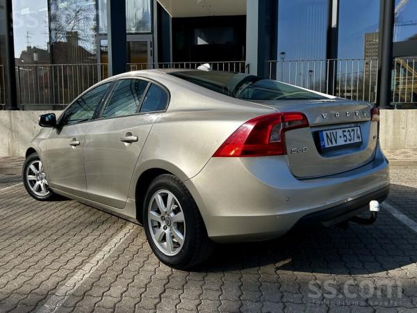 Volvo S60 2013 in Riga, with an engine capacity of 1.60 L and mileage of 416 thousand km for 2600 €, photo 6 on AUTOMOTO.COM.LV