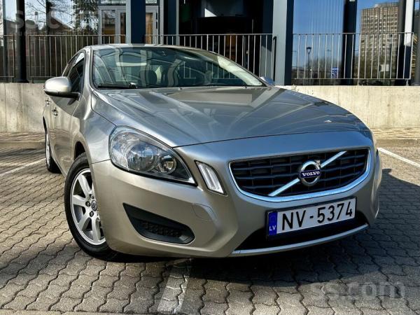 Volvo S60 2013 in Riga, with an engine capacity of 1.60 L and mileage of 416 thousand km for 2600 €, photo 1 on AUTOMOTO.COM.LV