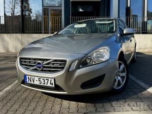 Volvo S60 2013 in Riga, with an engine capacity of 1.60 L and mileage of 416 thousand km for 2600 €, photo 4 on AUTOMOTO.COM.LV