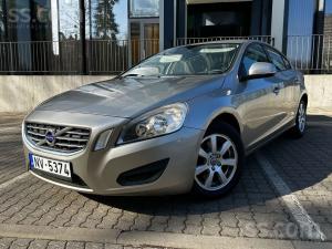 Volvo S60 2013 in Riga, with an engine capacity of 1.60 L and mileage of 416 thousand km for 2600 €, photo 5 on AUTOMOTO.COM.LV
