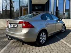 Volvo S60 2013 in Riga, with an engine capacity of 1.60 L and mileage of 416 thousand km for 2600 €, photo 9 on AUTOMOTO.COM.LV