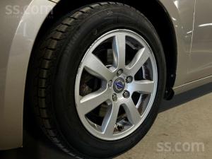 Volvo S60 2013 in Riga, with an engine capacity of 1.60 L and mileage of 416 thousand km for 2600 €, photo 21 on AUTOMOTO.COM.LV