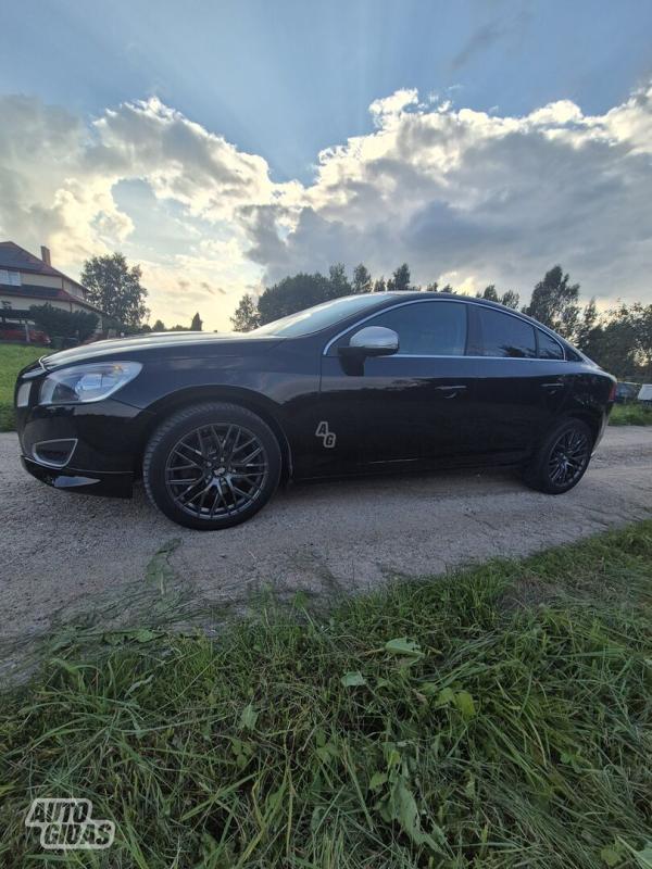 Volvo S60 2013 in Vilnius, with an engine capacity of 2.50 L and mileage of 186 thousand km for 7500 €, photo 6 on AUTOMOTO.COM.LV