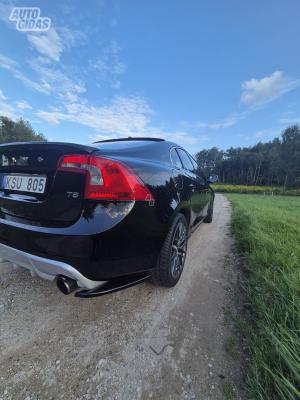 Volvo S60 2013 Viļņa, ar dzinēja tilpumu 2.50 L un nobraukumu 186 tūkst. km par 7500 €, foto 10 vietnē AUTOMOTO.COM.LV