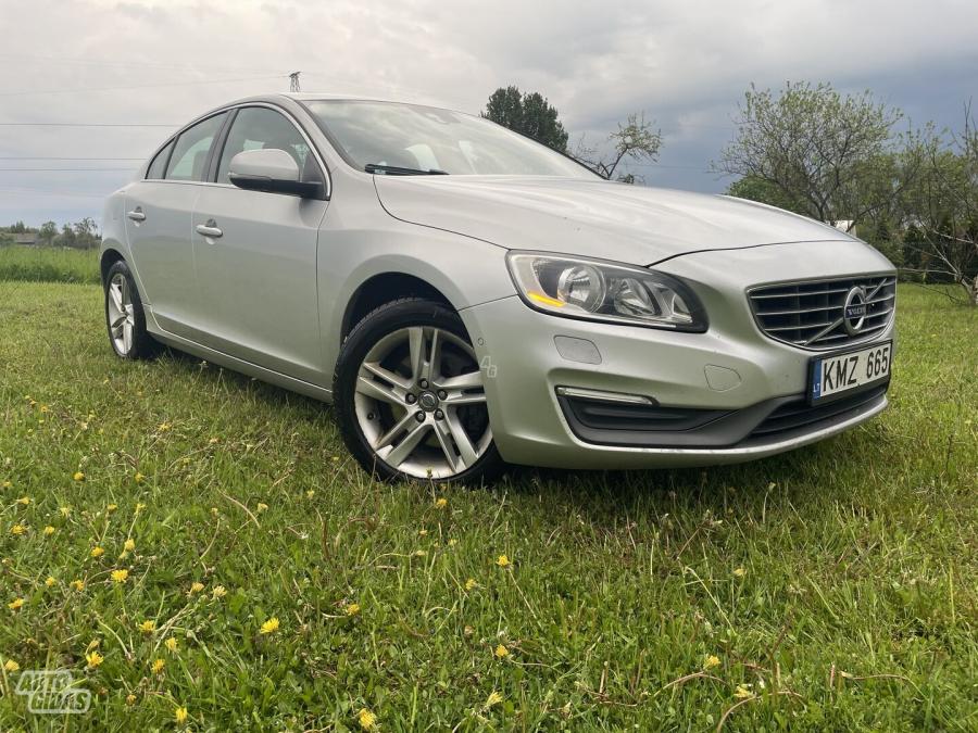 Volvo S60 2014 Telšiai, ar dzinēja tilpumu 2.50 L un nobraukumu 281 tūkst. km par 6600 €, foto 1 vietnē AUTOMOTO.COM.LV