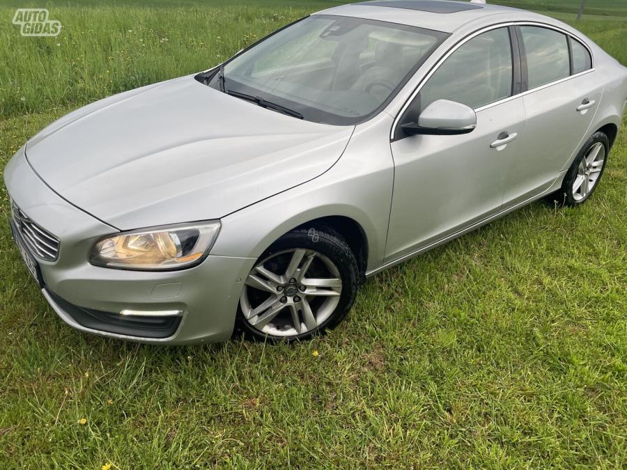 Volvo S60 2014 Telšiai, ar dzinēja tilpumu 2.50 L un nobraukumu 281 tūkst. km par 6600 €, foto 7 vietnē AUTOMOTO.COM.LV