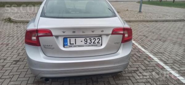 Вольво С60 2014 в Цесис, объемом двигателя 1.60 л и пробегом 0 тыс. км за 7676 €, фото 4 на AUTOMOTO.COM.LV
