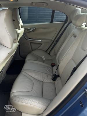 Volvo S60 2014 in Klaipeda, with an engine capacity of 2.50 L and mileage of 228 thousand km for 5300 €, photo 18 on AUTOMOTO.COM.LV