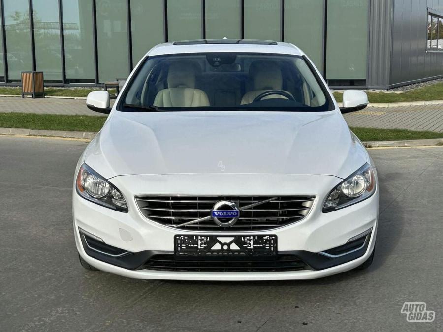 Volvo S60 2014 Šauļi, ar dzinēja tilpumu 2.50 L un nobraukumu 159 tūkst. km par 6900 €, foto 12 vietnē AUTOMOTO.COM.LV