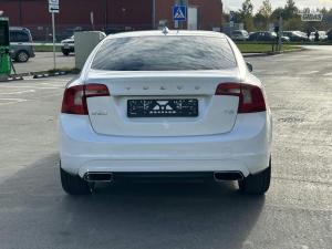 Volvo S60 2014 Šauļi, ar dzinēja tilpumu 2.50 L un nobraukumu 159 tūkst. km par 6900 €, foto 13 vietnē AUTOMOTO.COM.LV