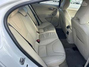 Volvo S60 2014 Šauļi, ar dzinēja tilpumu 2.50 L un nobraukumu 159 tūkst. km par 6900 €, foto 20 vietnē AUTOMOTO.COM.LV