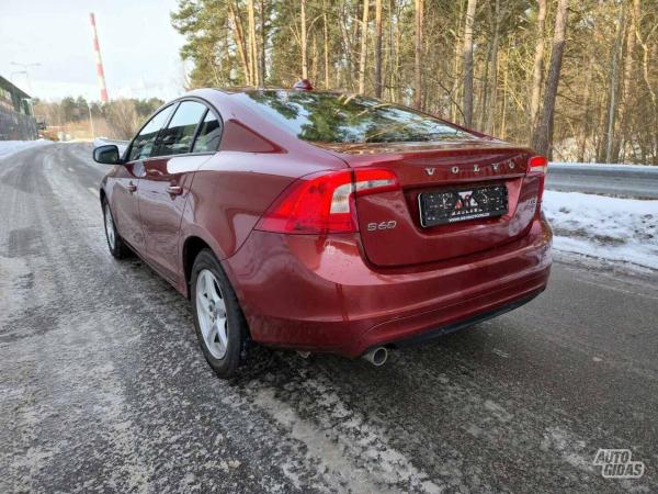 Volvo S60 2015 Viļņa, ar dzinēja tilpumu 2.00 L un nobraukumu 219 tūkst. km par 8500 €, foto 6 vietnē AUTOMOTO.COM.LV