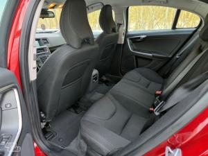 Volvo S60 2015 in Vilnius, with an engine capacity of 2.00 L and mileage of 219 thousand km for 8500 €, photo 12 on AUTOMOTO.COM.LV