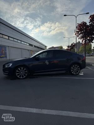 Volvo S60 2015 in Klaipeda, with an engine capacity of 1.60 L and mileage of 197 thousand km for 6700 €, photo 3 on AUTOMOTO.COM.LV