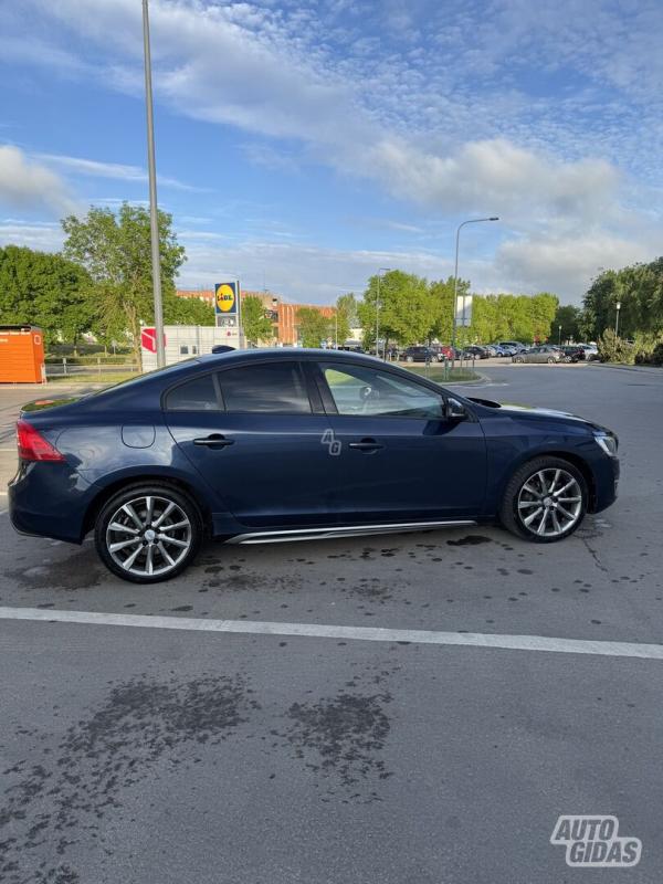 Volvo S60 2015 Klaipėda, ar dzinēja tilpumu 1.60 L un nobraukumu 197 tūkst. km par 6700 €, foto 6 vietnē AUTOMOTO.COM.LV