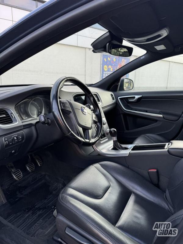 Volvo S60 2015 Klaipėda, ar dzinēja tilpumu 1.60 L un nobraukumu 197 tūkst. km par 6700 €, foto 9 vietnē AUTOMOTO.COM.LV