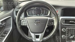 Volvo S60 2015 in Riga, with an engine capacity of 2.00 L and mileage of 328 thousand km for 6990 €, photo 13 on AUTOMOTO.COM.LV