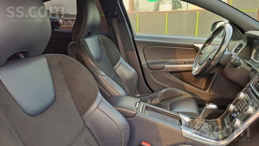 Volvo S60 2015 in Riga, with an engine capacity of 2.00 L and mileage of 328 thousand km for 6990 €, photo 15 on AUTOMOTO.COM.LV