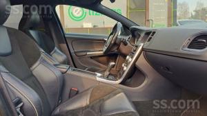 Volvo S60 2015 in Riga, with an engine capacity of 2.00 L and mileage of 328 thousand km for 6990 €, photo 18 on AUTOMOTO.COM.LV