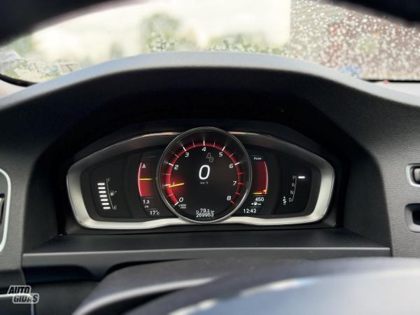 Volvo S60 2015 Mažeikiai, ar dzinēja tilpumu 2.00 L un nobraukumu 270 tūkst. km par 7800 €, foto 7 vietnē AUTOMOTO.COM.LV