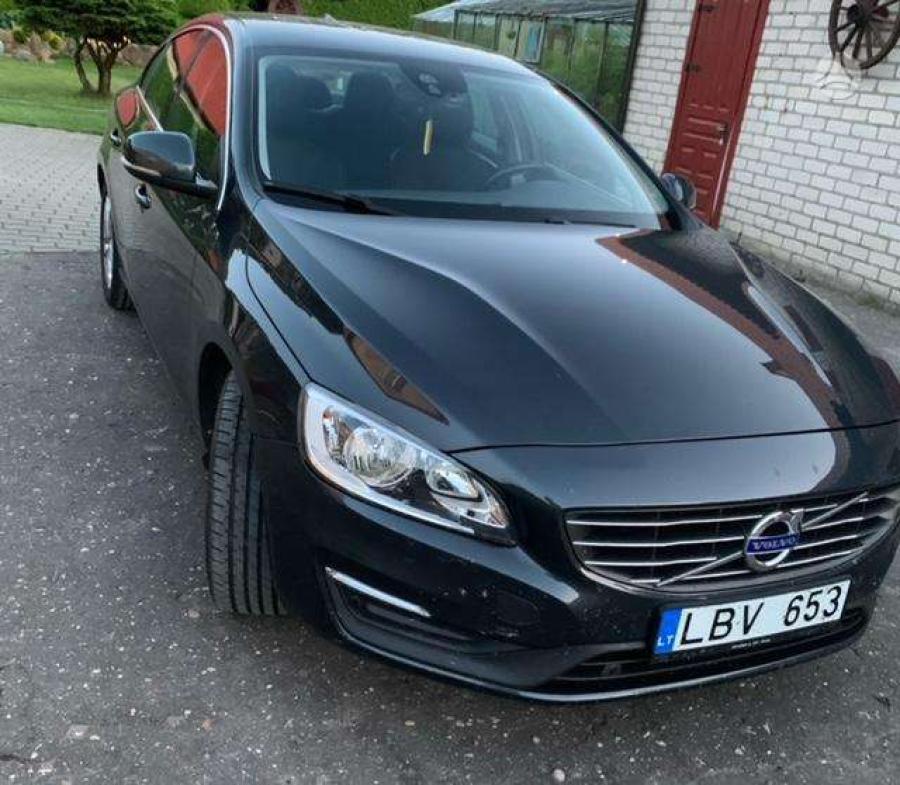 Volvo S60 2015 Skuodas, ar dzinēja tilpumu 1.98 L un nobraukumu 259 tūkst. km par 9500 €, foto 1 vietnē AUTOMOTO.COM.LV