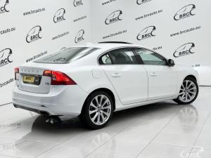 Volvo S60 2016 Viļņa, ar dzinēja tilpumu 1.97 L un nobraukumu 200 tūkst. km par 10900 €, foto 3 vietnē AUTOMOTO.COM.LV
