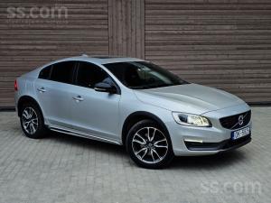 Volvo S60 2016 Jelgava, ar dzinēja tilpumu 2.00 L un nobraukumu 263 tūkst. km par 12000 €, foto 4 vietnē AUTOMOTO.COM.LV