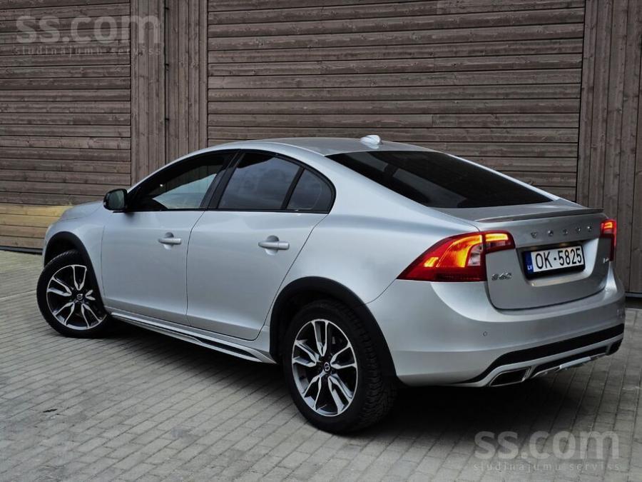 Volvo S60 2016 Jelgava, ar dzinēja tilpumu 2.00 L un nobraukumu 263 tūkst. km par 12000 €, foto 7 vietnē AUTOMOTO.COM.LV