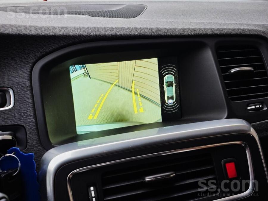Volvo S60 2016 Jelgava, ar dzinēja tilpumu 2.00 L un nobraukumu 263 tūkst. km par 12000 €, foto 16 vietnē AUTOMOTO.COM.LV