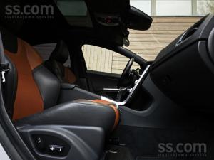 Volvo S60 2016 Jelgava, ar dzinēja tilpumu 2.00 L un nobraukumu 263 tūkst. km par 12000 €, foto 30 vietnē AUTOMOTO.COM.LV