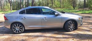 Volvo S60 2016 in Vilnius, with an engine capacity of 2.00 L and mileage of 119 thousand km for 11800 €, photo 4 on AUTOMOTO.COM.LV