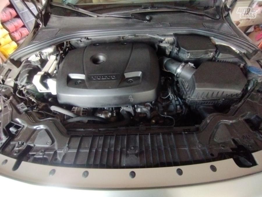 Volvo S60 2016 in Vilnius, with an engine capacity of 2.00 L and mileage of 119 thousand km for 11800 €, photo 16 on AUTOMOTO.COM.LV