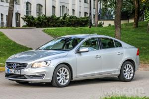 Volvo S60 2016 Rīga, ar dzinēja tilpumu 1.60 L un nobraukumu 177 tūkst. km par 9100 €, foto  vietnē AUTOMOTO.COM.LV