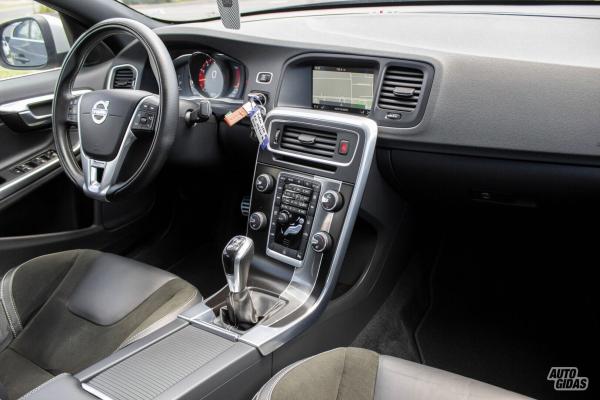 Volvo S60 2016 Kauņa, ar dzinēja tilpumu 2.00 L un nobraukumu 157 tūkst. km par 9200 €, foto 9 vietnē AUTOMOTO.COM.LV