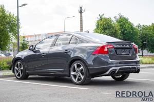 Volvo S60 2016 in Kaunas, with an engine capacity of 2.00 L and mileage of 157 thousand km for 9200 €, photo 7 on AUTOMOTO.COM.LV