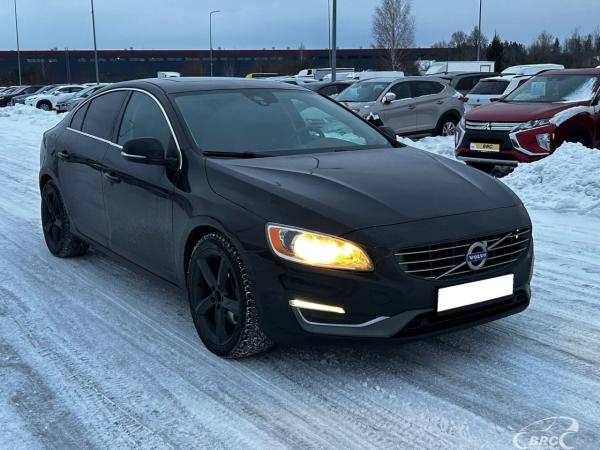 Volvo S60 2018 Viļņa, ar dzinēja tilpumu 1.97 L un nobraukumu 157 tūkst. km par 9900 €, foto 3 vietnē AUTOMOTO.COM.LV