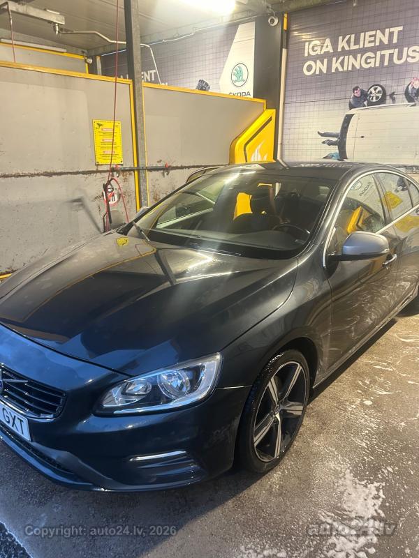 Volvo S60 2018 in Tallinn, with an engine capacity of 2.00 L and mileage of 228 thousand km for 11000 €, photo 4 on AUTOMOTO.COM.LV