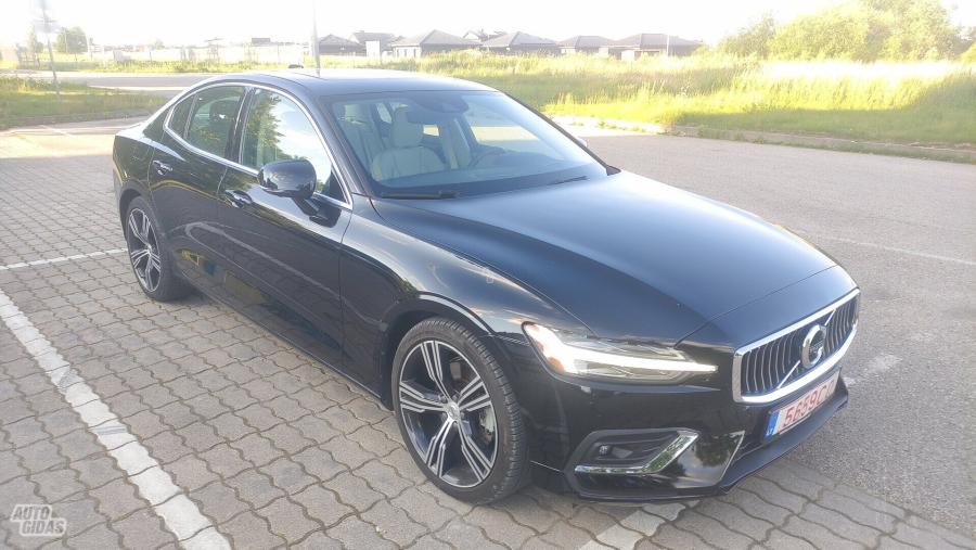 Volvo S60 2019 Kauņa, ar dzinēja tilpumu 2.00 L un nobraukumu 26 tūkst. km par 20000 €, foto 3 vietnē AUTOMOTO.COM.LV