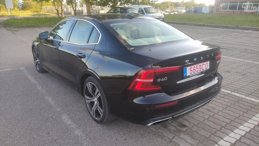 Volvo S60 2019 Kauņa, ar dzinēja tilpumu 2.00 L un nobraukumu 26 tūkst. km par 20000 €, foto 6 vietnē AUTOMOTO.COM.LV