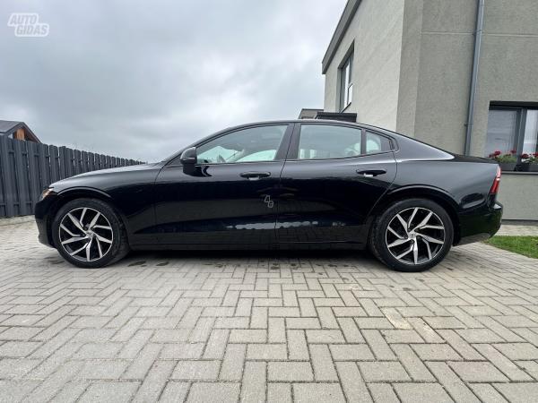 Volvo S60 2019 in Vilnius, with an engine capacity of 2.00 L and mileage of 134 thousand km for 15500 €, photo 4 on AUTOMOTO.COM.LV