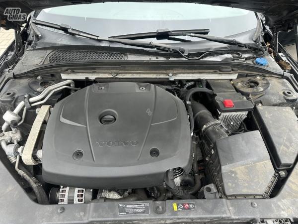 Volvo S60 2019 in Vilnius, with an engine capacity of 2.00 L and mileage of 134 thousand km for 15500 €, photo 10 on AUTOMOTO.COM.LV