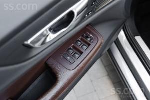 Volvo S60 2021 Rīga, ar dzinēja tilpumu 2.00 L un nobraukumu 100 tūkst. km par 23550 €, foto 8 vietnē AUTOMOTO.COM.LV