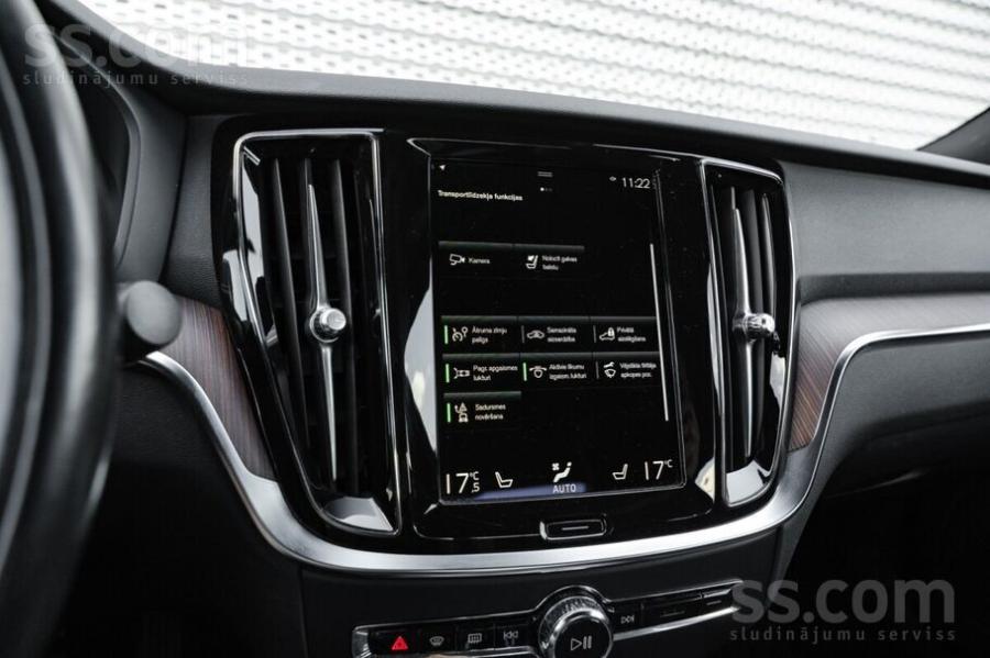 Volvo S60 2021 Rīga, ar dzinēja tilpumu 2.00 L un nobraukumu 100 tūkst. km par 23550 €, foto 17 vietnē AUTOMOTO.COM.LV