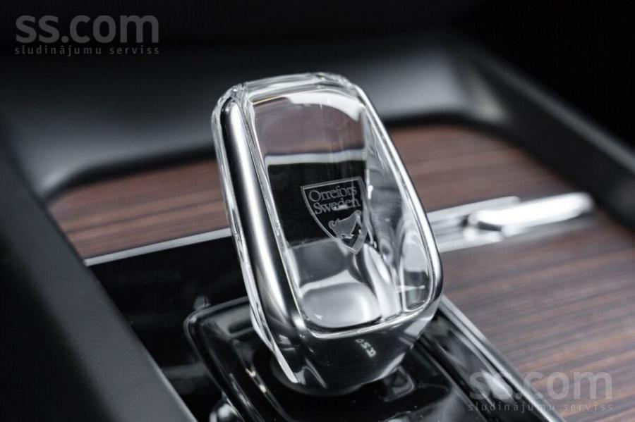 Volvo S60 2021 Rīga, ar dzinēja tilpumu 2.00 L un nobraukumu 100 tūkst. km par 23550 €, foto 25 vietnē AUTOMOTO.COM.LV