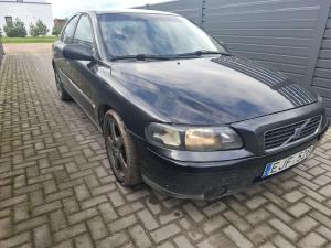 Volvo S60 2021 Klaipėda, ar dzinēja tilpumu 2.40 L un nobraukumu 390 tūkst. km par 600 €, foto 3 vietnē AUTOMOTO.COM.LV