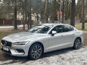 Volvo S60 2022 Rīga, ar dzinēja tilpumu 2.00 L un nobraukumu 24 tūkst. km par 35000 €, foto 1 vietnē AUTOMOTO.COM.LV