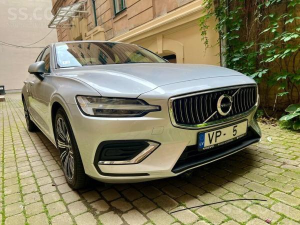 Volvo S60 2022 Rīga, ar dzinēja tilpumu 2.00 L un nobraukumu 24 tūkst. km par 35000 €, foto 7 vietnē AUTOMOTO.COM.LV