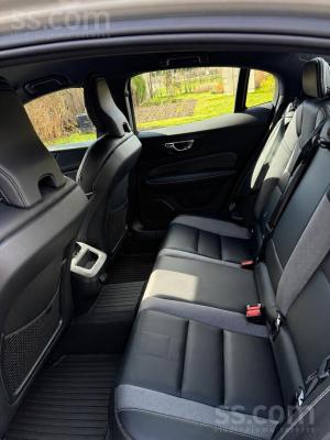 Volvo S60 2023 Rīga, ar dzinēja tilpumu 2.00 L un nobraukumu 31 tūkst. km par 36900 €, foto 7 vietnē AUTOMOTO.COM.LV